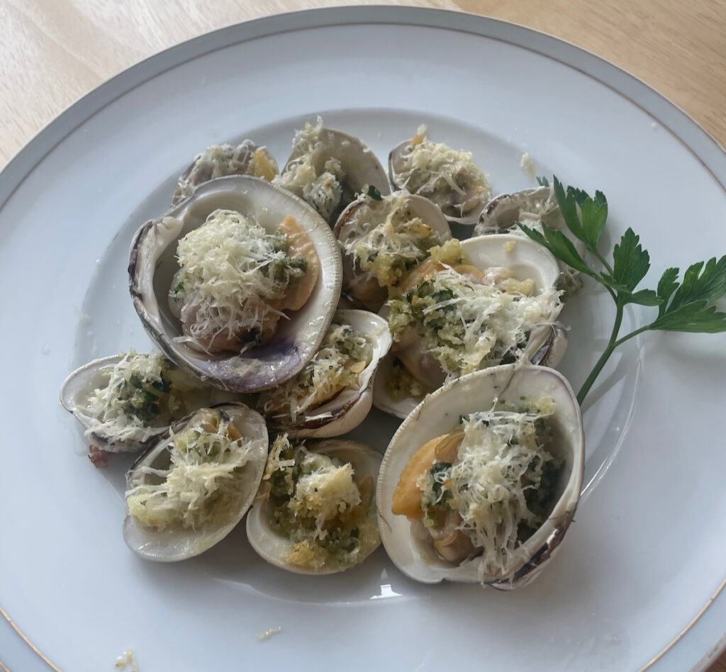 Impromptu Friday Nights – A Guide to Supper Clubs