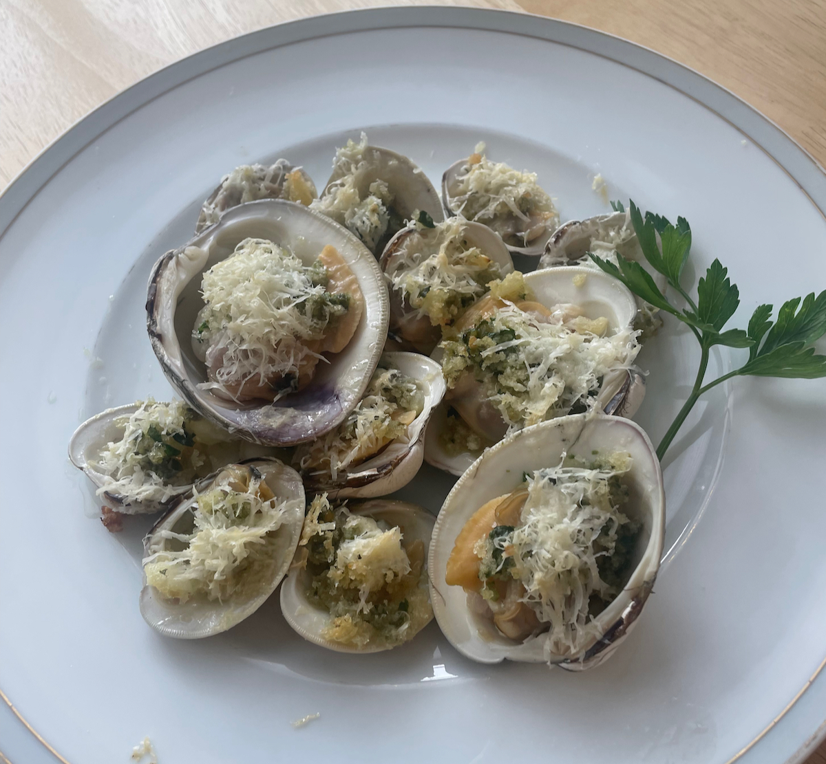 Impromptu Friday Nights – A Guide to Supper Clubs